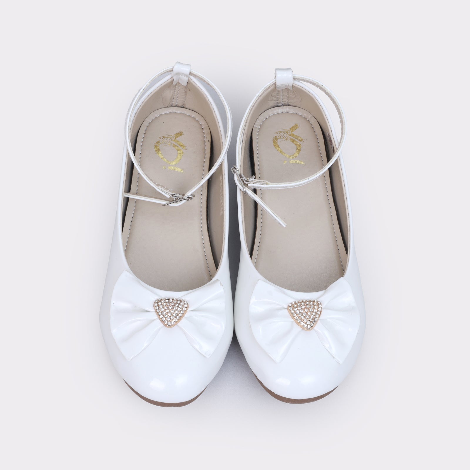 Buy Shoes For Girls Online In Pakistan | Sandals For Girls | Servis