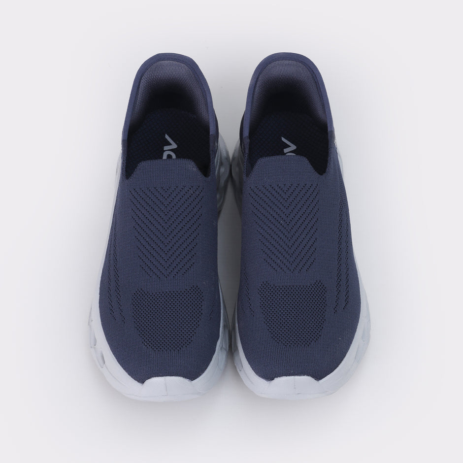 Buy Women's Sneakers Online in Pakistan | Servis
