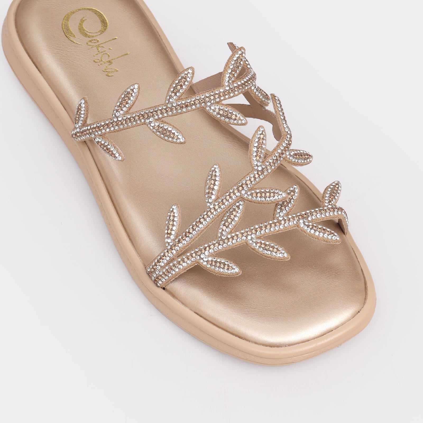 Buy Women's Chappals & Flat Slippers Online – Servis